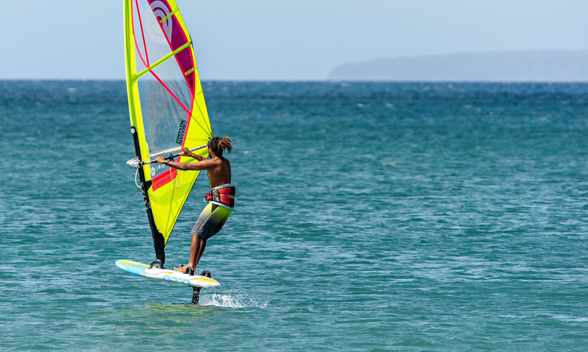 Halsen auf dem Foilboard - Windfoil-Fahrtechnik