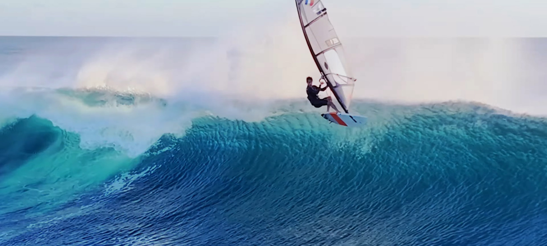 Windsurfing Cloudbreak - dailydose.de